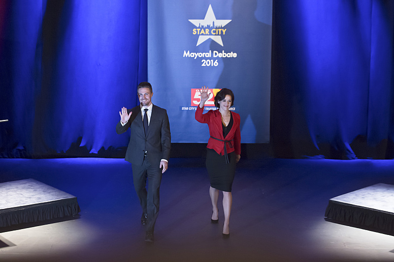 Arrow: Inside "Code of Silence" & Preview Clip | GreenArrowTV