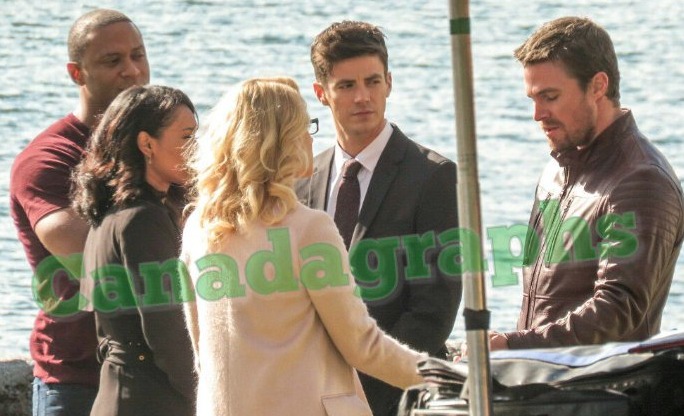 Set Photos Seemingly Confirm The Future Of "Olicity" | GreenArrowTV
