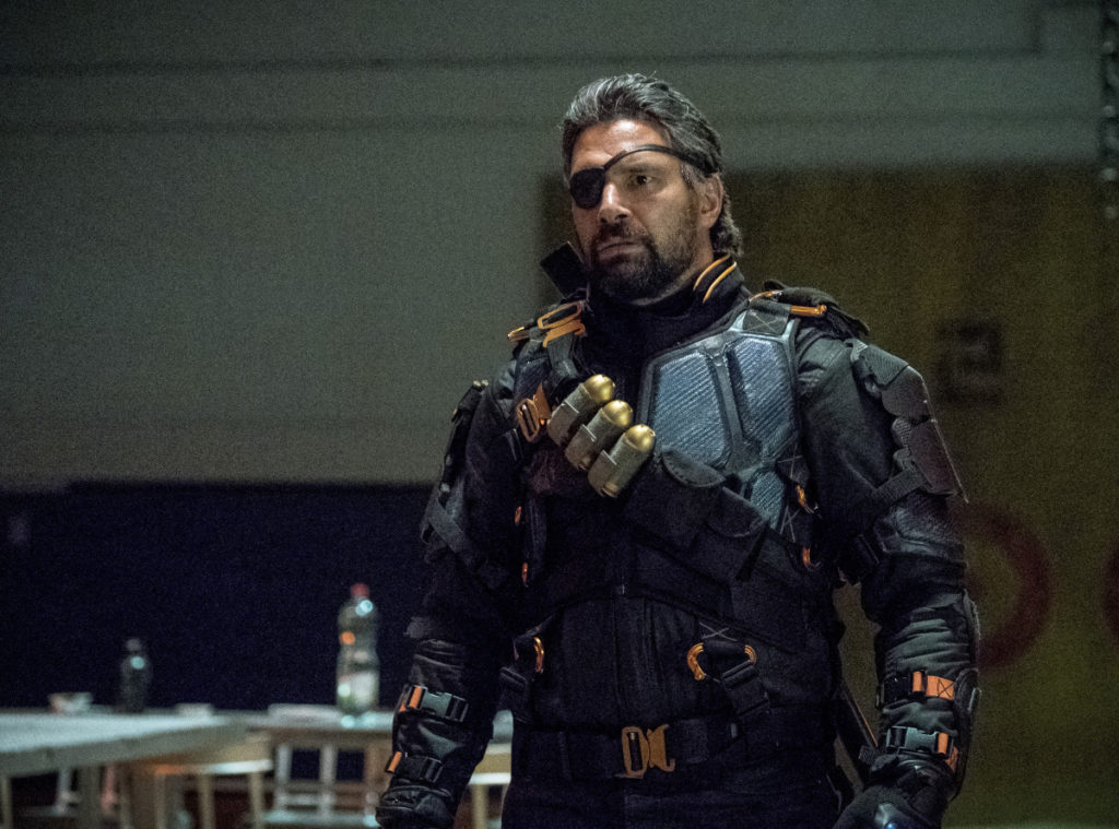 Arrow #6.5 Photos: "Deathstroke Returns" | GreenArrowTV